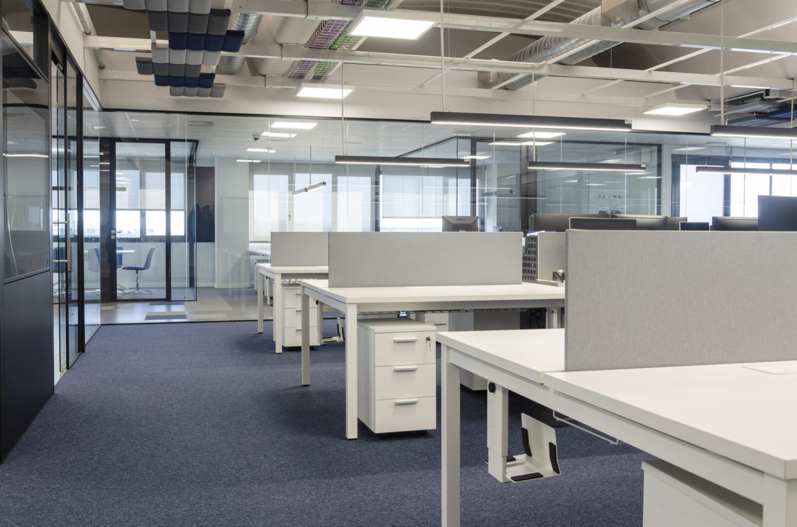 ACTEMIUM - Ivory Design & Build